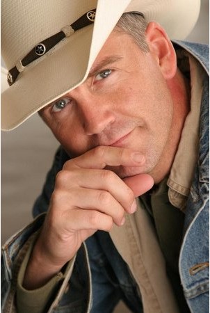 Picture of Brent Anderson