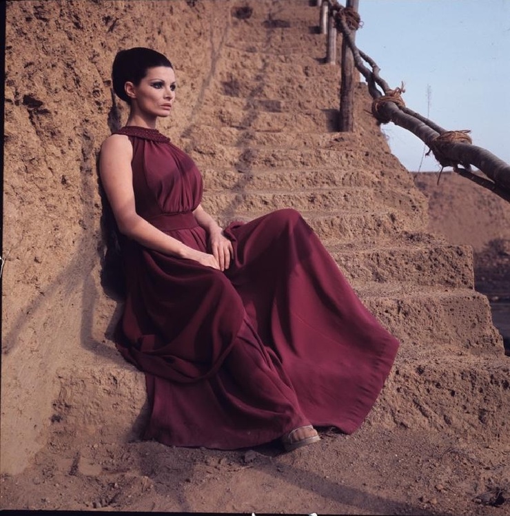 Scilla Gabel picture