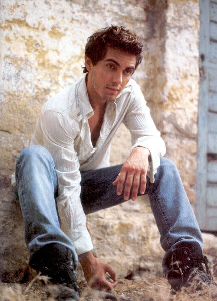 Picture of Michalis Hatzigiannis