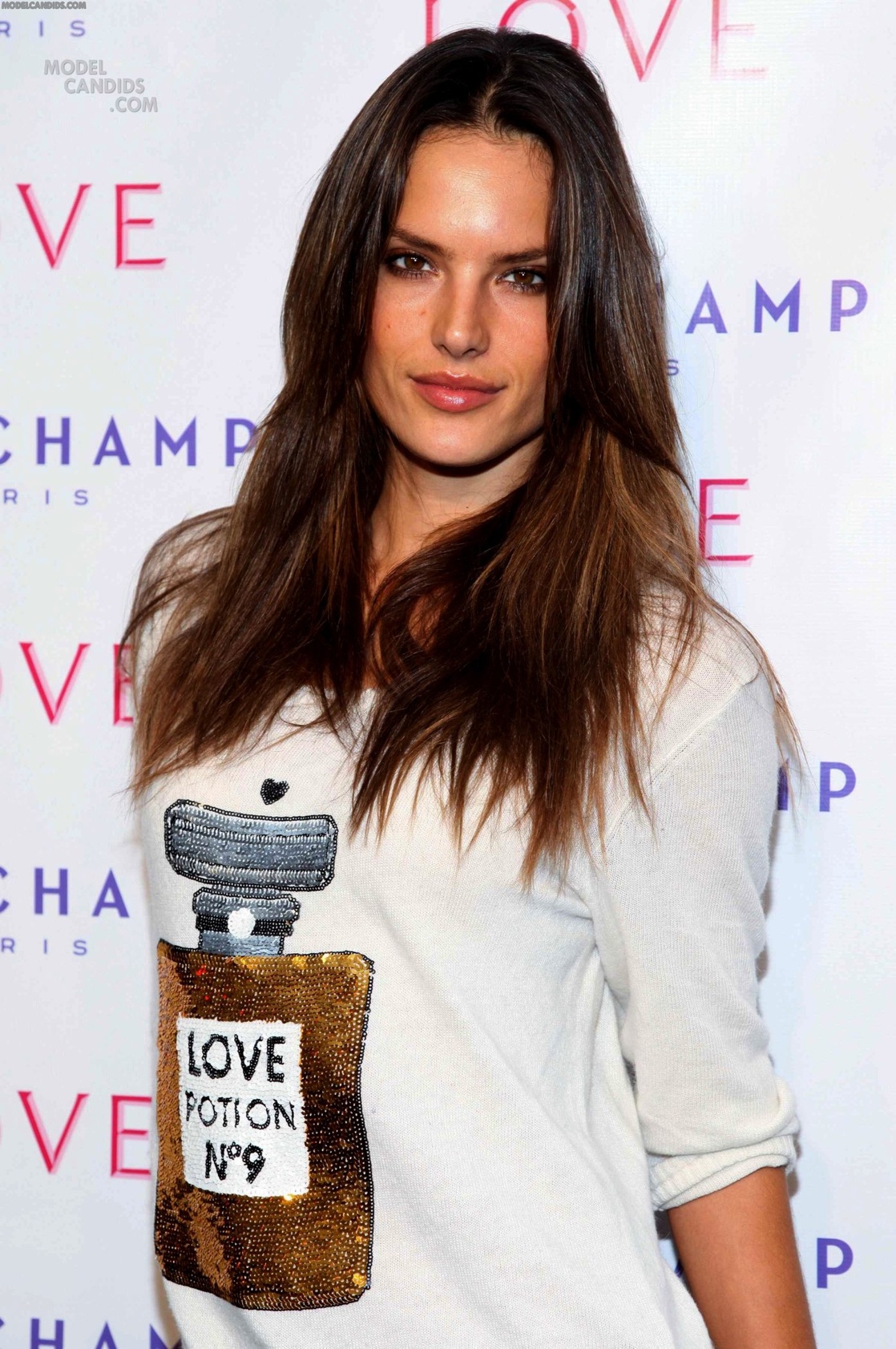 Picture of Alessandra Ambrosio