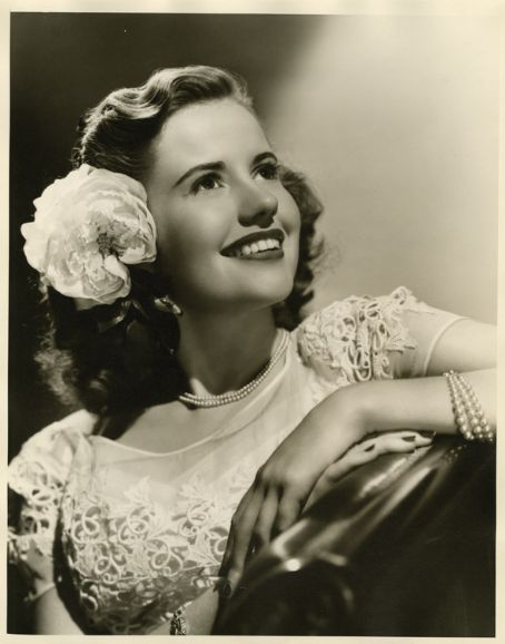 Picture of Joyce Reynolds