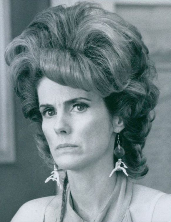 Picture of Julie Hagerty