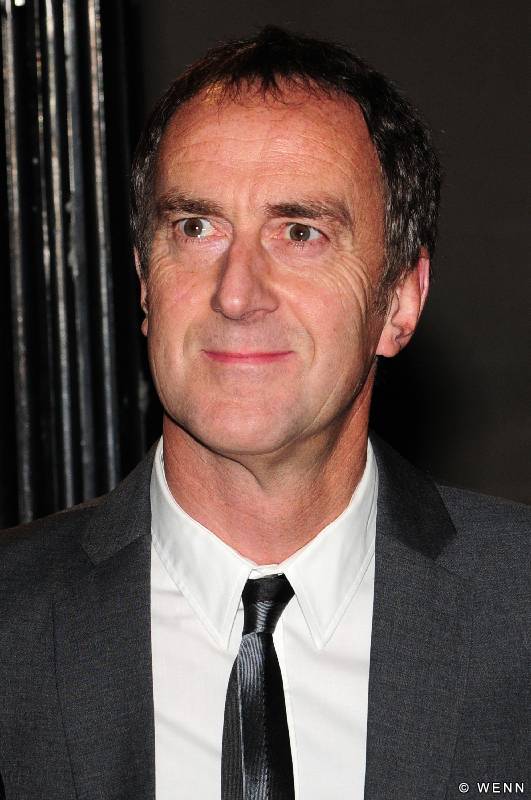 Picture of Angus Deayton