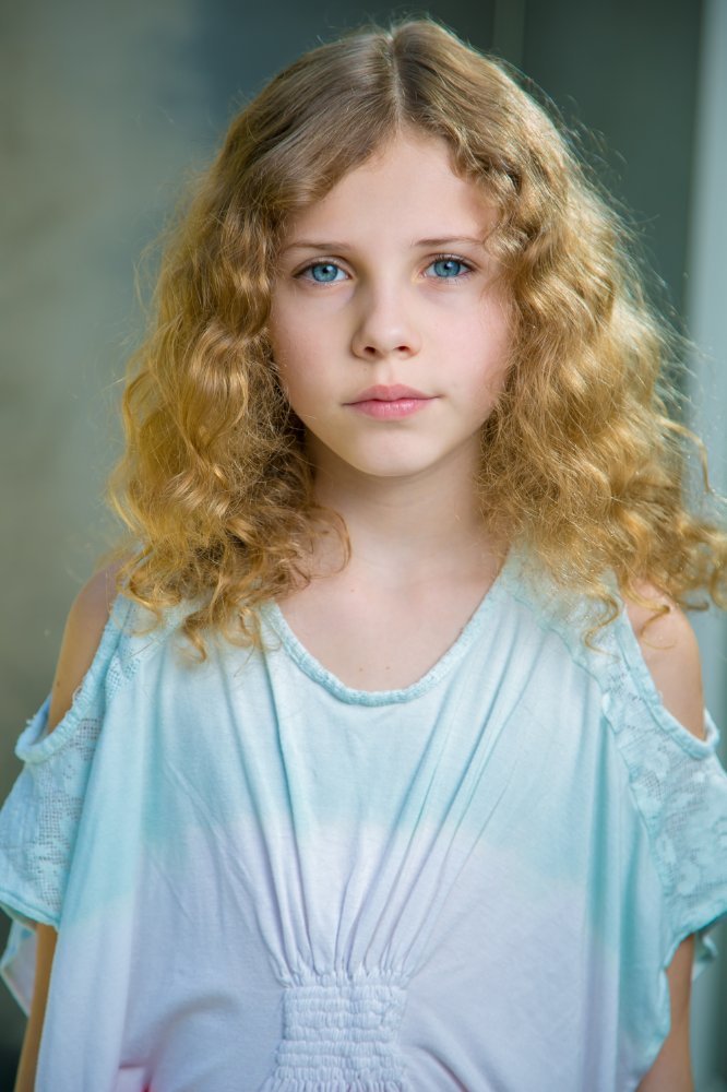 Picture of Mila Brener