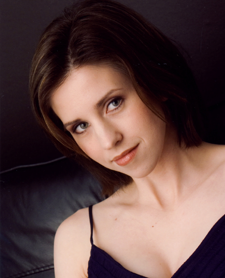 Picture of Emily Perkins
