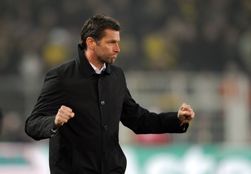 Michael Skibbe (Eintracht Frankfurt 2009/10)