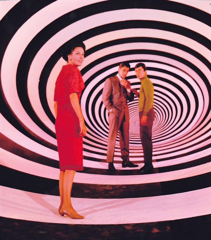 Picture of Lee Meriwether