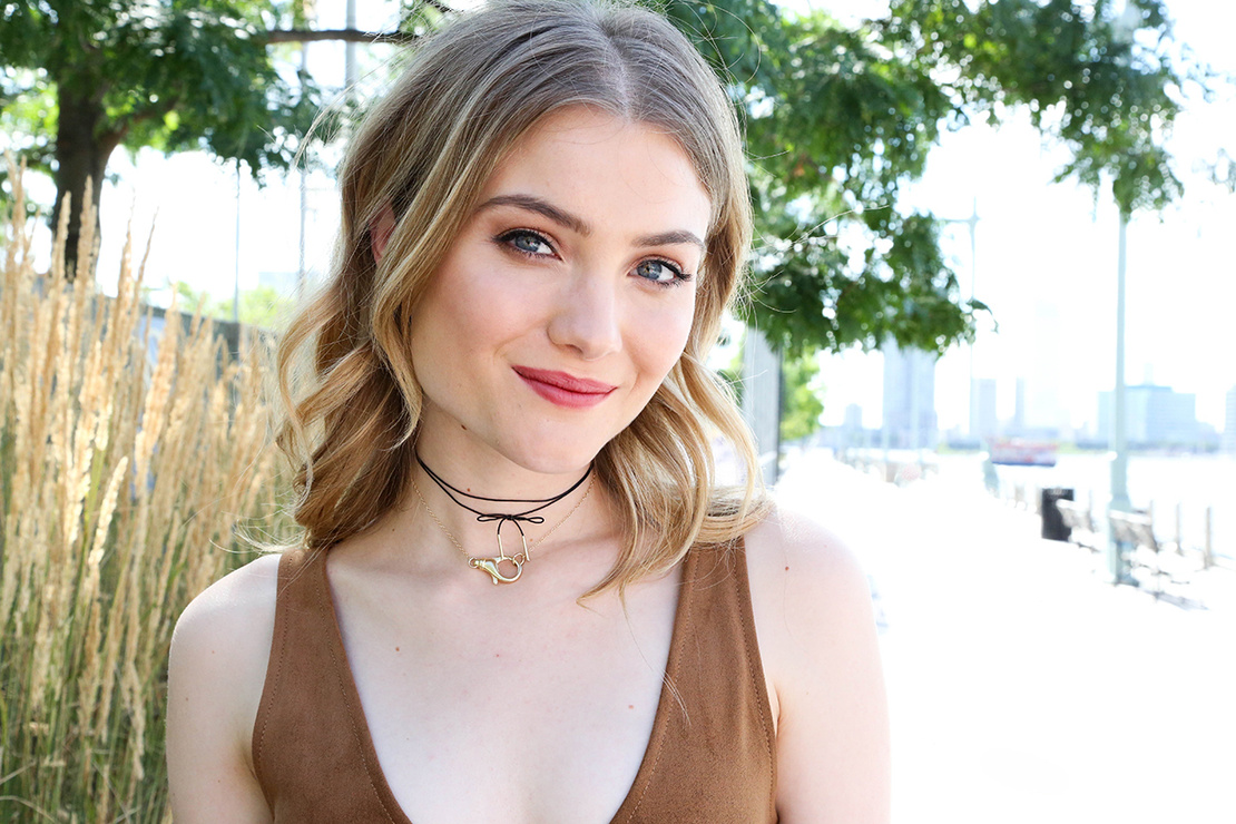 Skyler Samuels picture