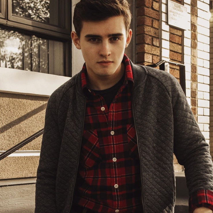 Michael Johnston image