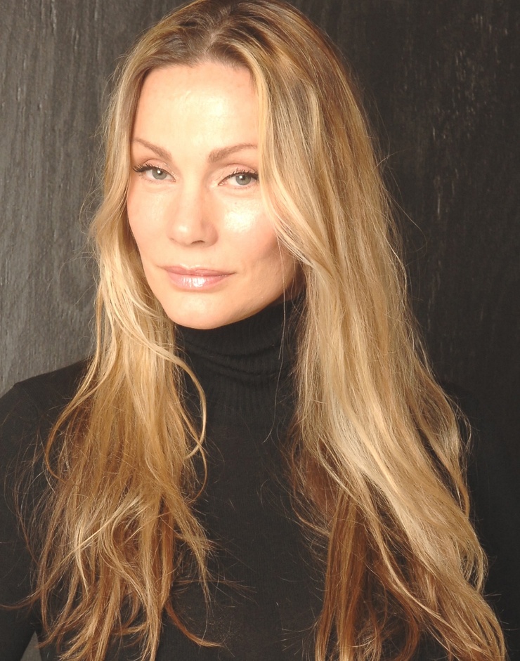 Virginia Hey picture