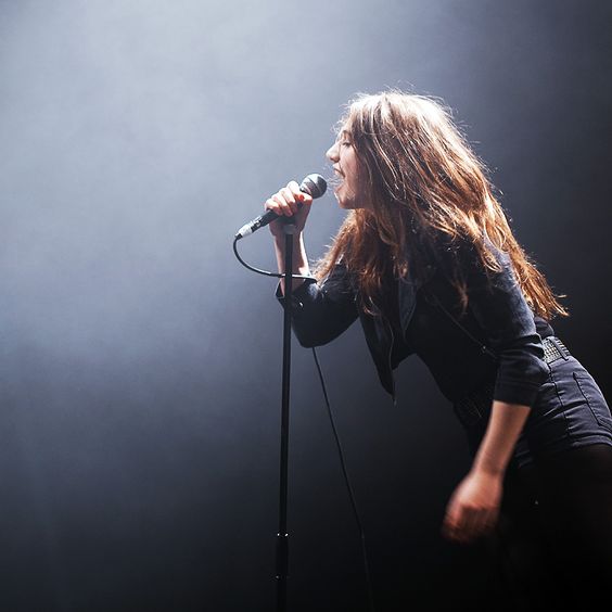 Izïa Higelin picture