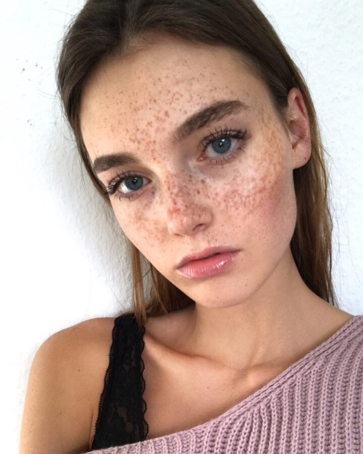 Picture of Celine Bethmann