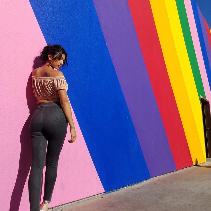 Picture of Paula DeAnda