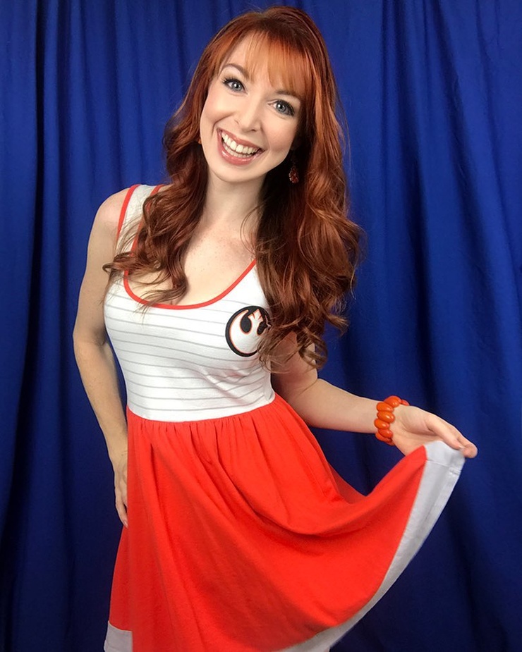 Image Of Lisa Foiles