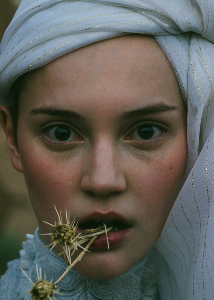 Picture of Lina Hoss