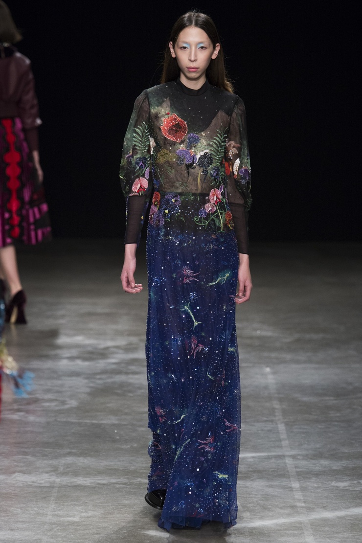 Image of Issa Lish