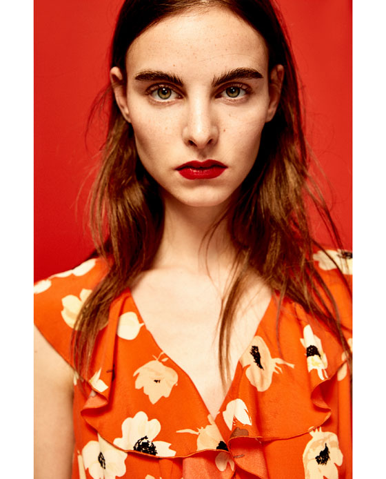 Estella Brons picture