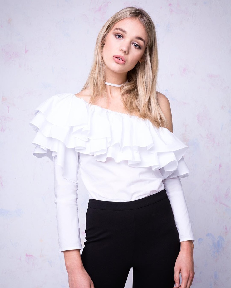 Picture of laura dewit