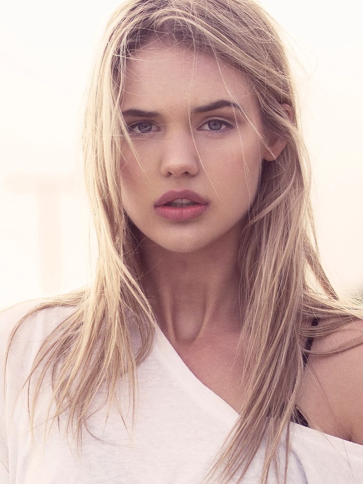 laura dewit image