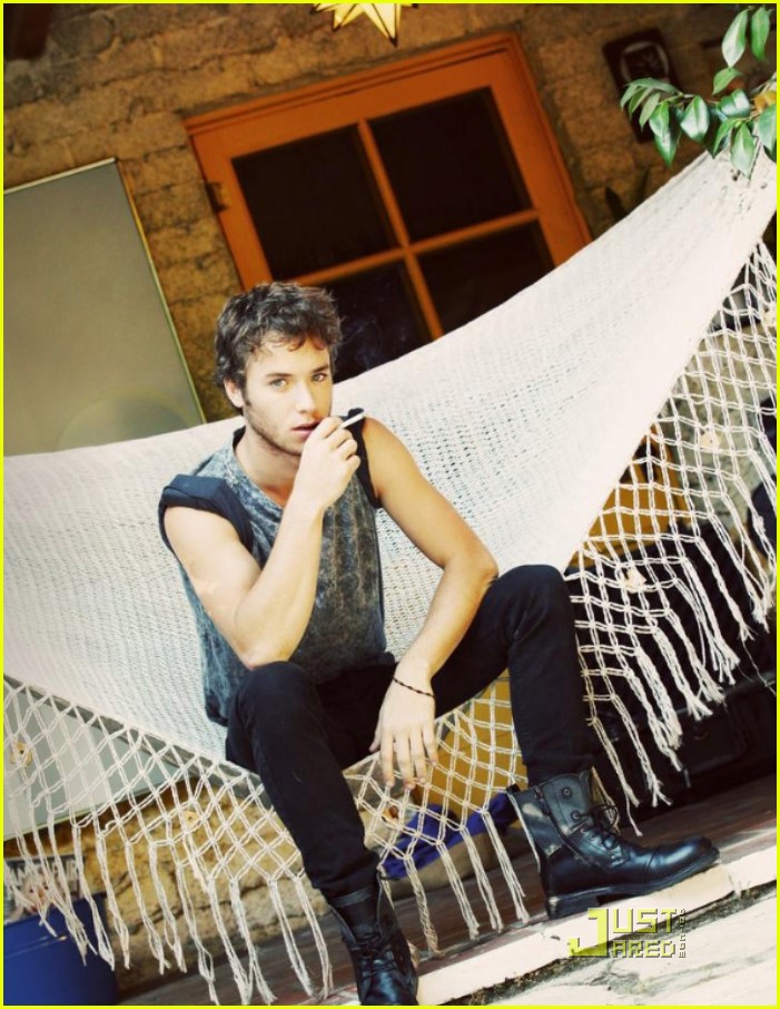 Picture of Jeremy Sumpter