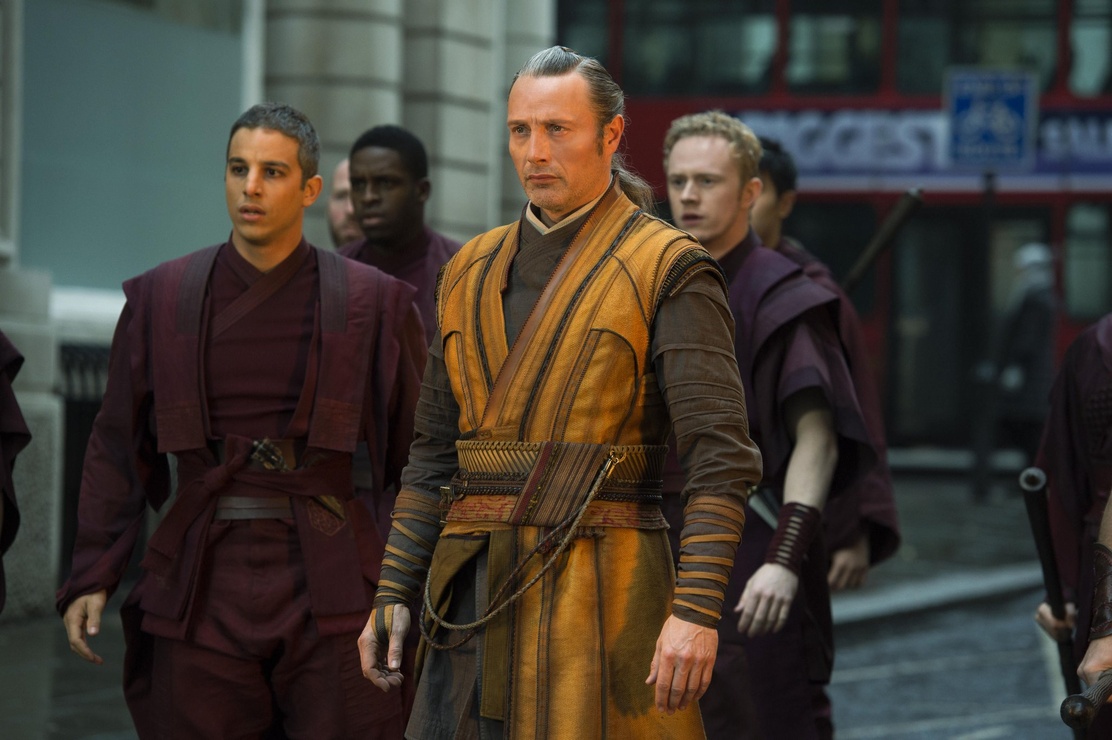 Kaecilius (Mads Mikkelsen) image