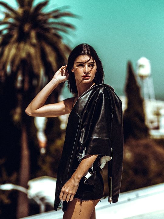Bella Banos image