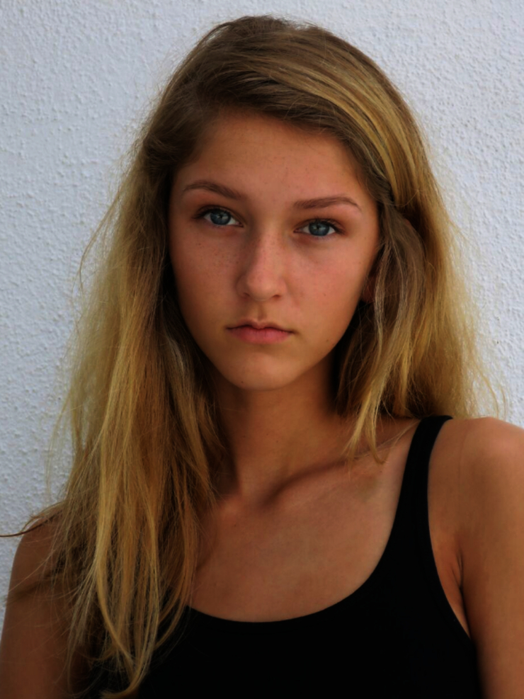 Picture of Ella Moss