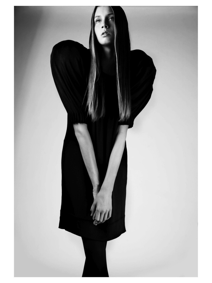 Picture of Caroline Hinton