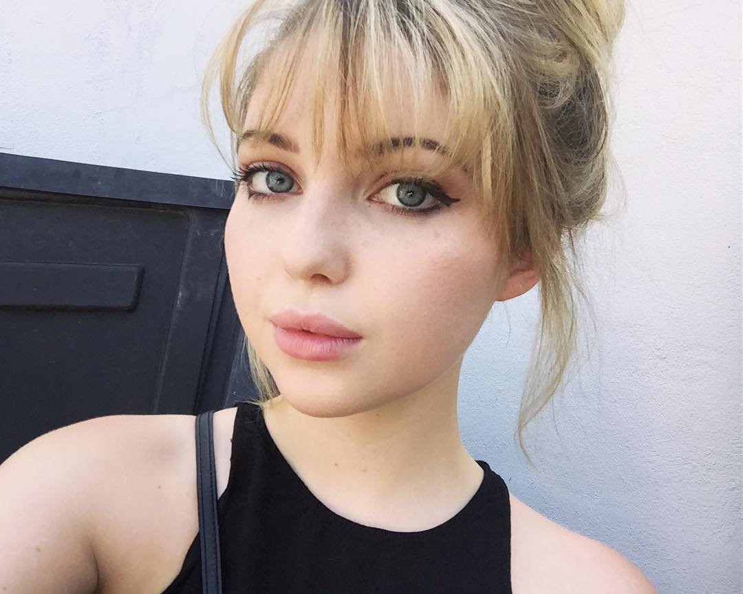 Picture of Sammi Hanratty