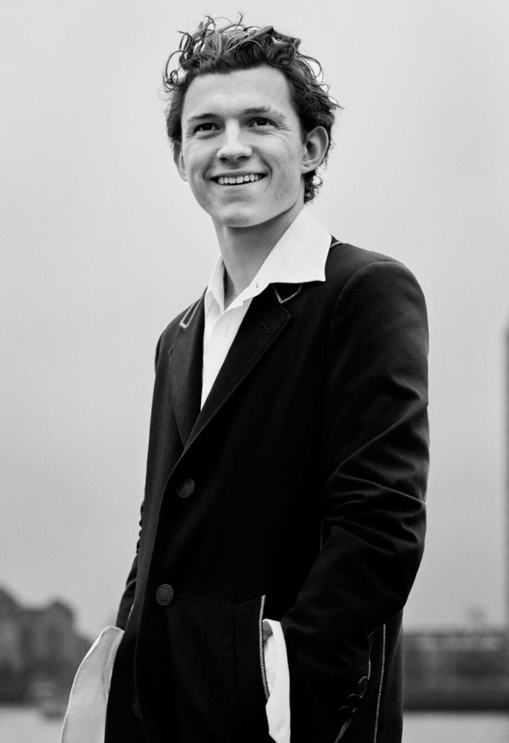 Tom Holland image