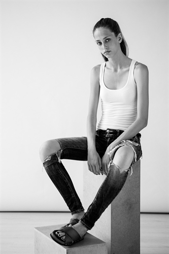 Picture of Nora Vara