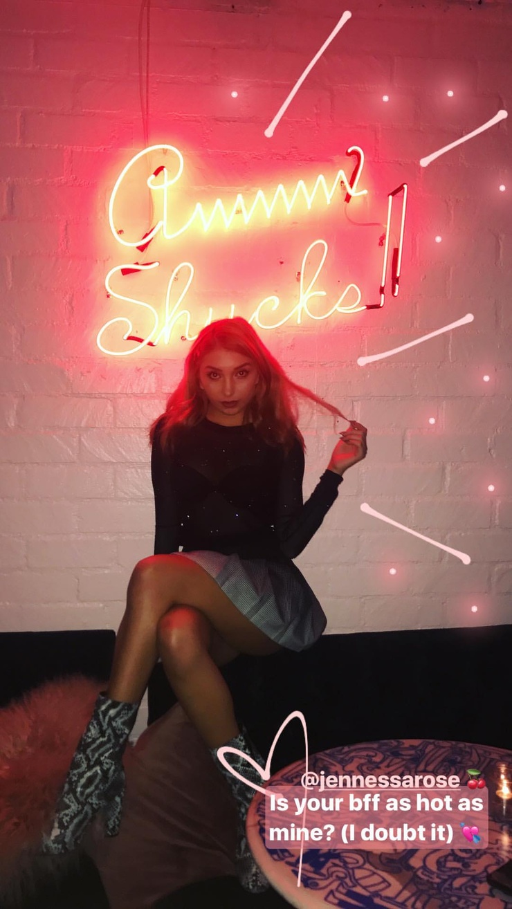 Picture of Jennessa Rose