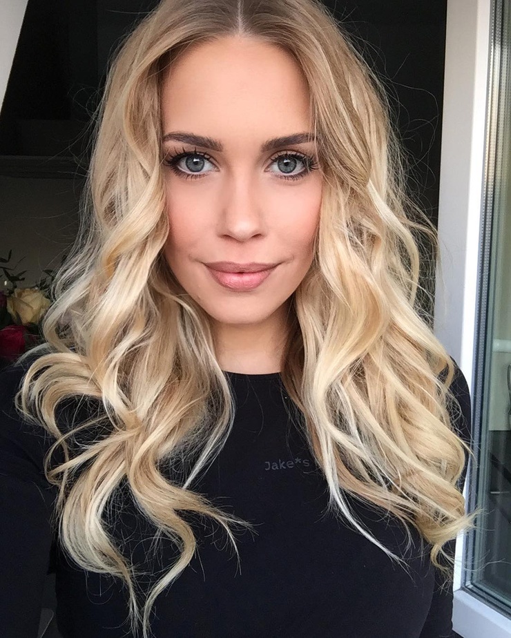 Picture of Lara-Isabelle Rentinck