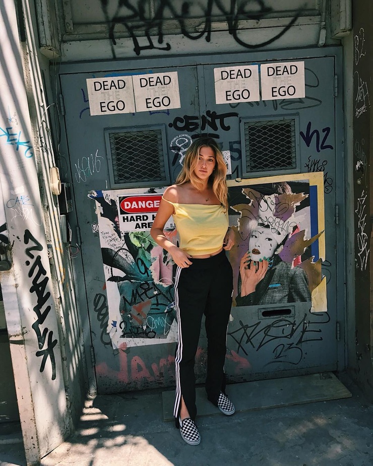 Picture of Lindsey Kevitch