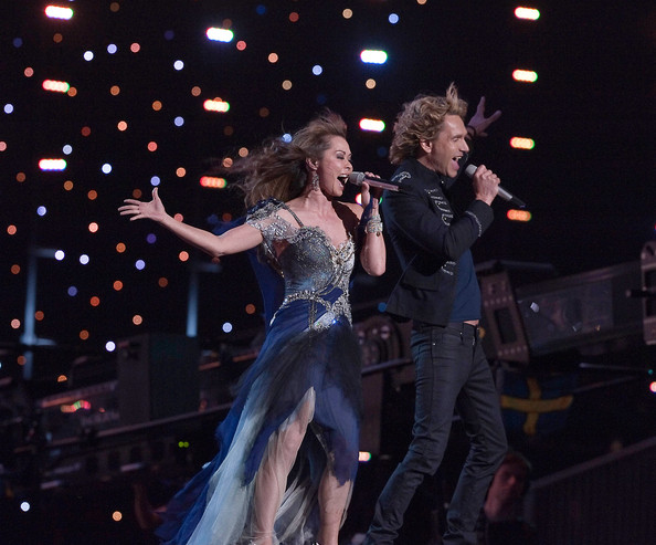 Chanee & N'evergreen image