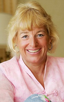 Carol Thatcher image