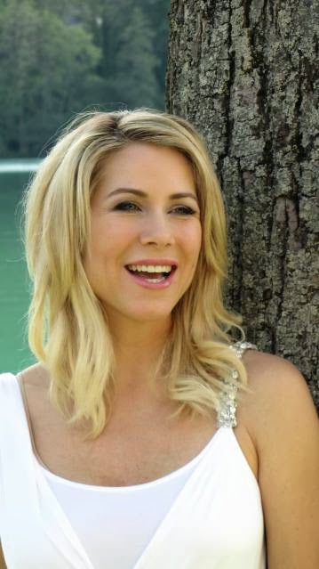 Picture of Simone Stelzer