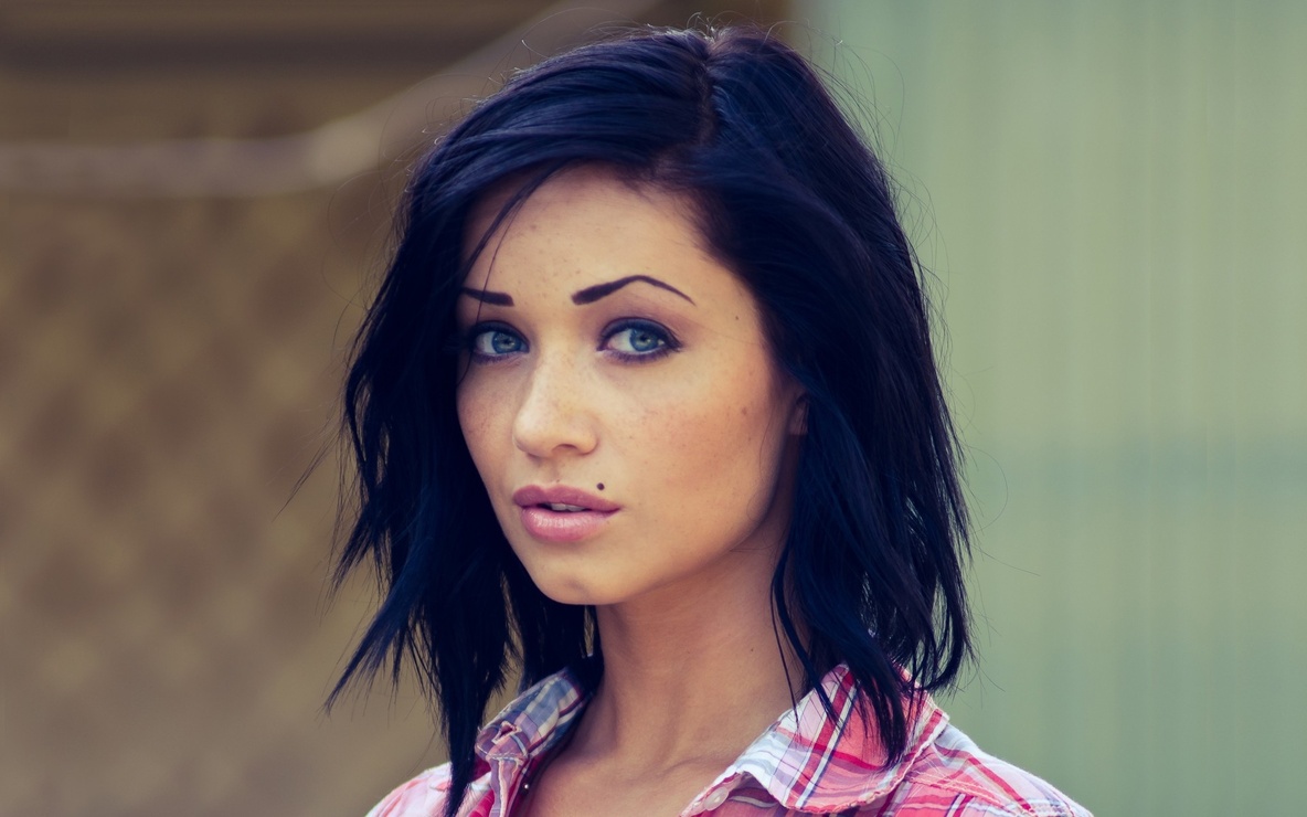 Picture Of Sierra Love