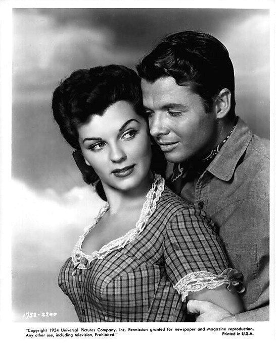 Lisa Gaye image