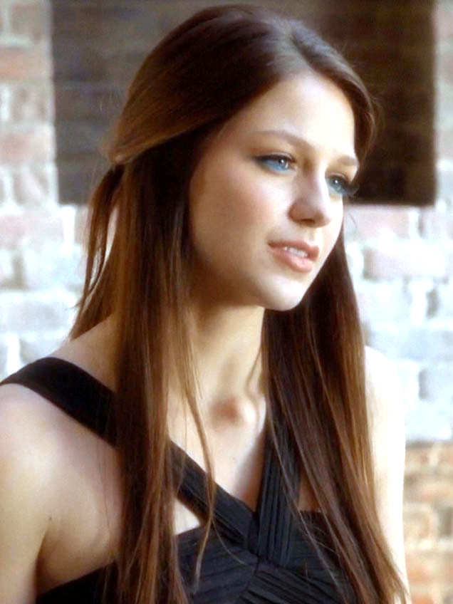 Melissa Benoist in Glee