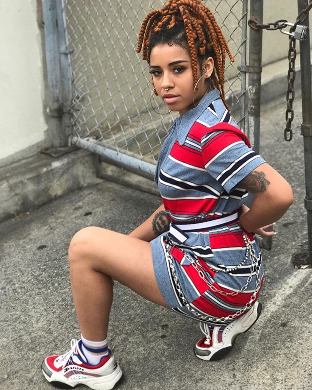 Picture of Lee Velvet