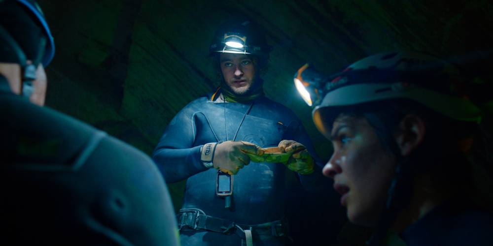 Picture of Cave (2016)