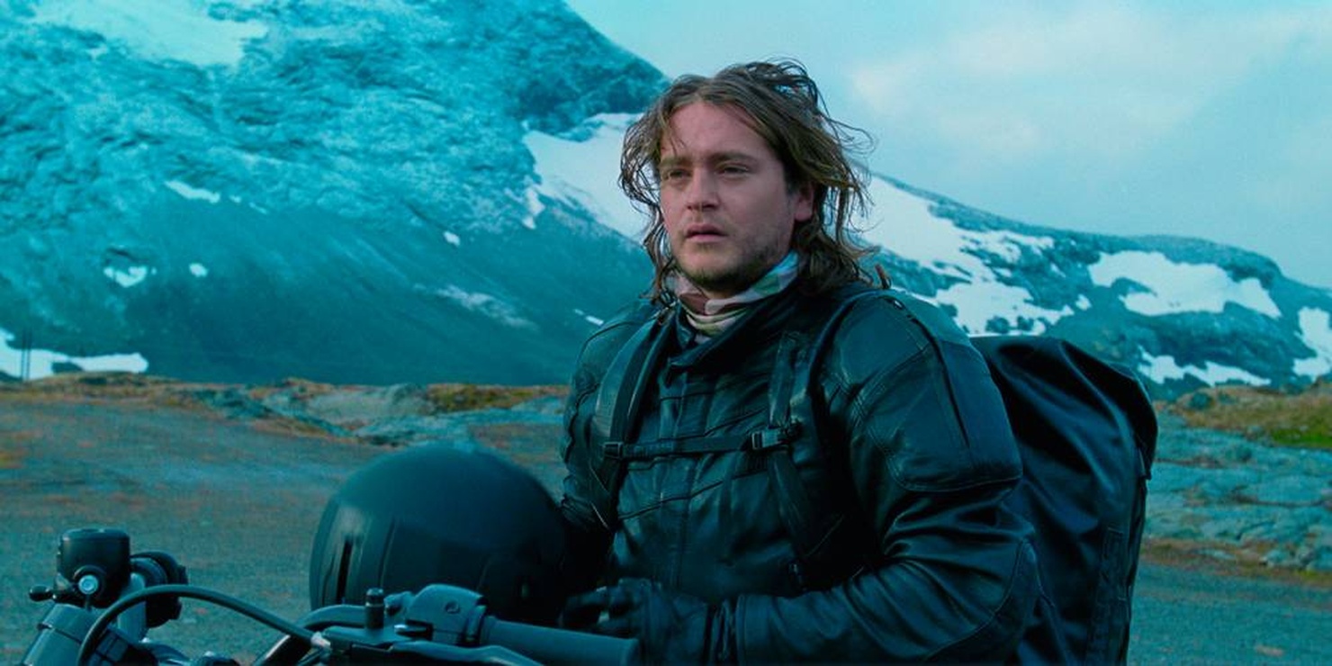 Picture of Cave (2016)