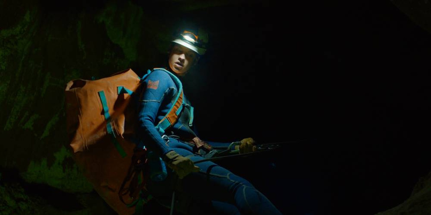 Picture of Cave (2016)