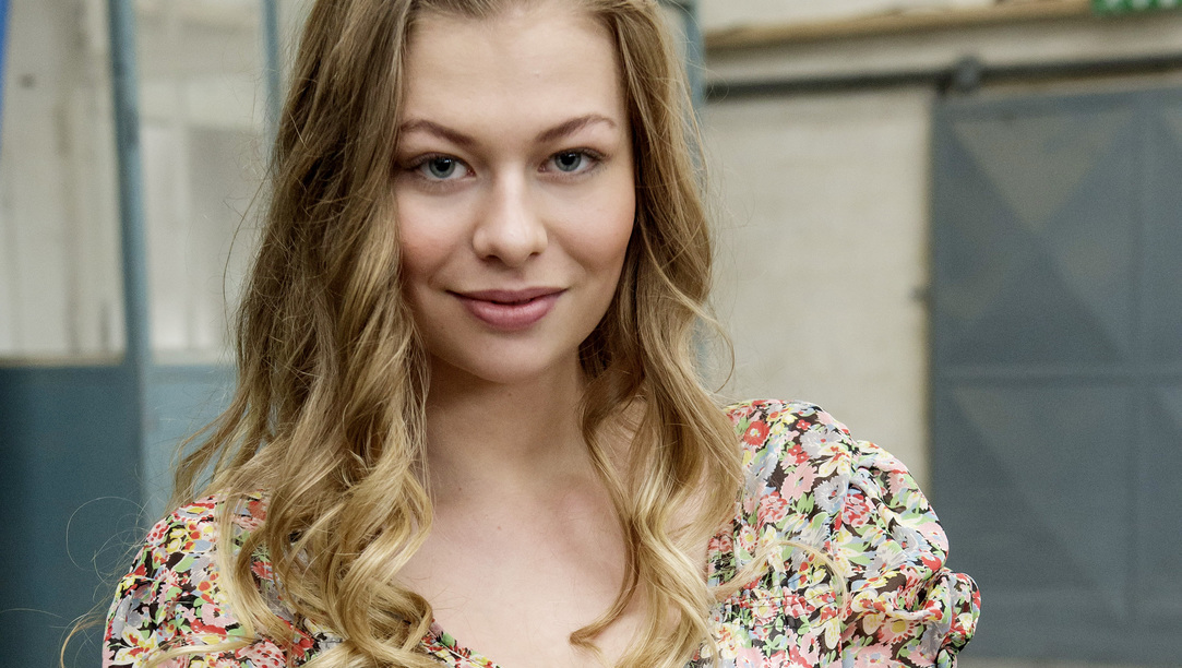 Picture of Zoë Straub