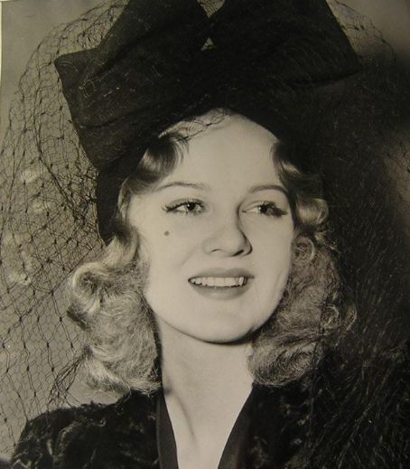 Picture of Helen Gilbert