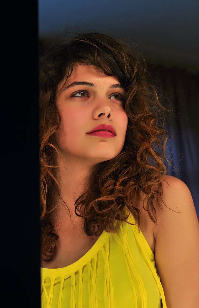 Ayca Eren (2009)