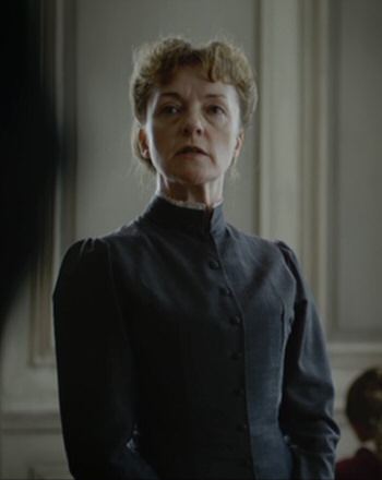 Miss Beatrice Cleave image