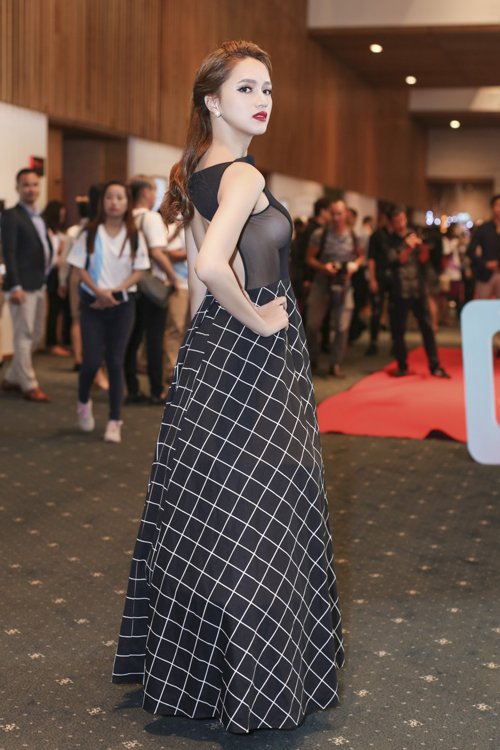 Picture of Huong Giang Idol