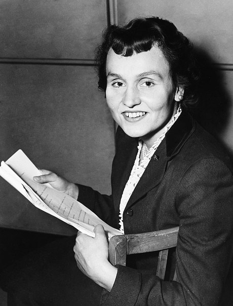 Ysanne Churchman picture